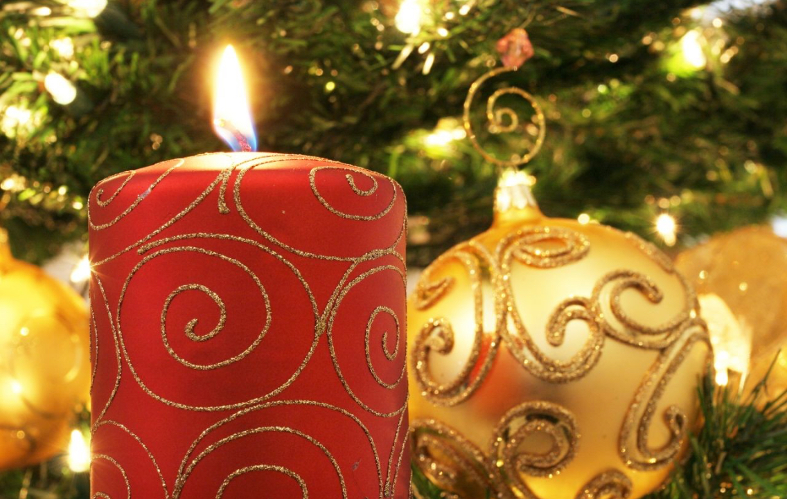 Christmas Traditions - Diana Waring